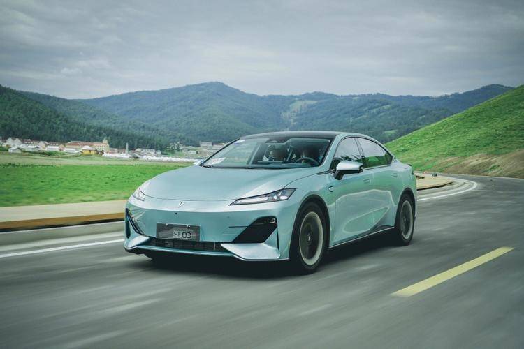 零跑C01、秦PLUS EV、深蓝SL03怎么选？_搜狐汽车_搜狐网