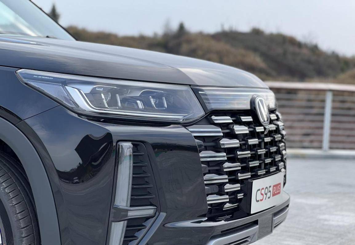 国产SUV巅峰对决，传祺GS8 PK 长安CS95PLUS，你站谁？_搜狐汽车_搜狐网