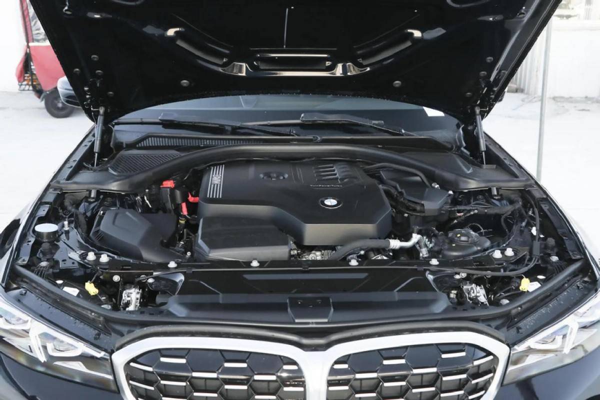 解读全新宝马3系：颜值、空间均在线，标配2.0T+8AT，有多强？_搜狐汽车_搜狐网