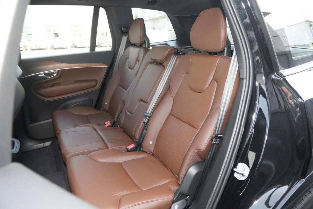 解析沃尔沃XC90，2.0T爆300马力，纯进口配8AT，有多强？_搜狐汽车_搜狐网