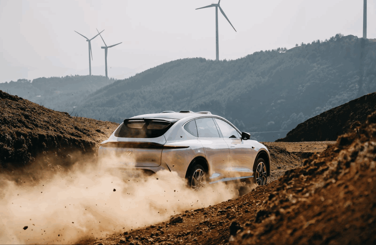 首月交付破千，销量达1947台，智己LS7的实力到底怎样？_搜狐汽车_搜狐网