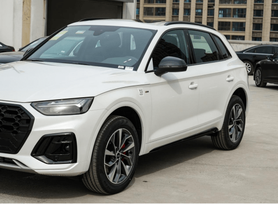 奥迪Q5L PK 凯迪拉克XT5，前者更为出众_搜狐汽车_搜狐网