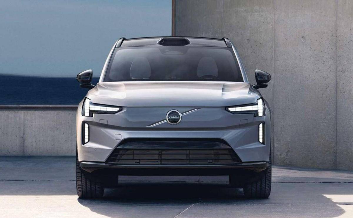 定位家族旗舰SUV，内置8155芯片，沃尔沃EX90即将亮相上海车展_搜狐汽车_搜狐网