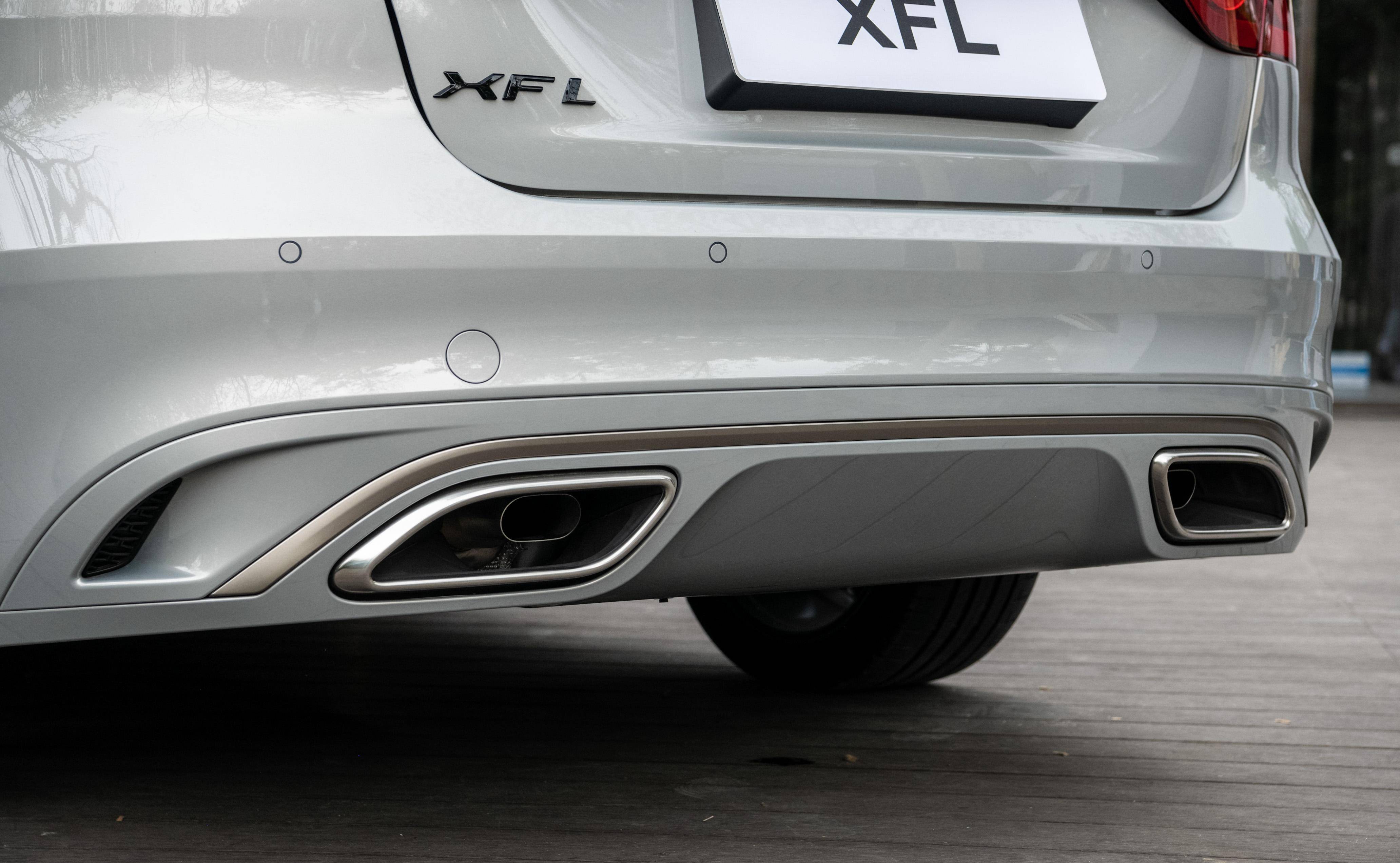 实拍新款捷豹XEL：英伦豪华优雅依旧，配2.0T+8AT，动力一流！_搜狐汽车_搜狐网