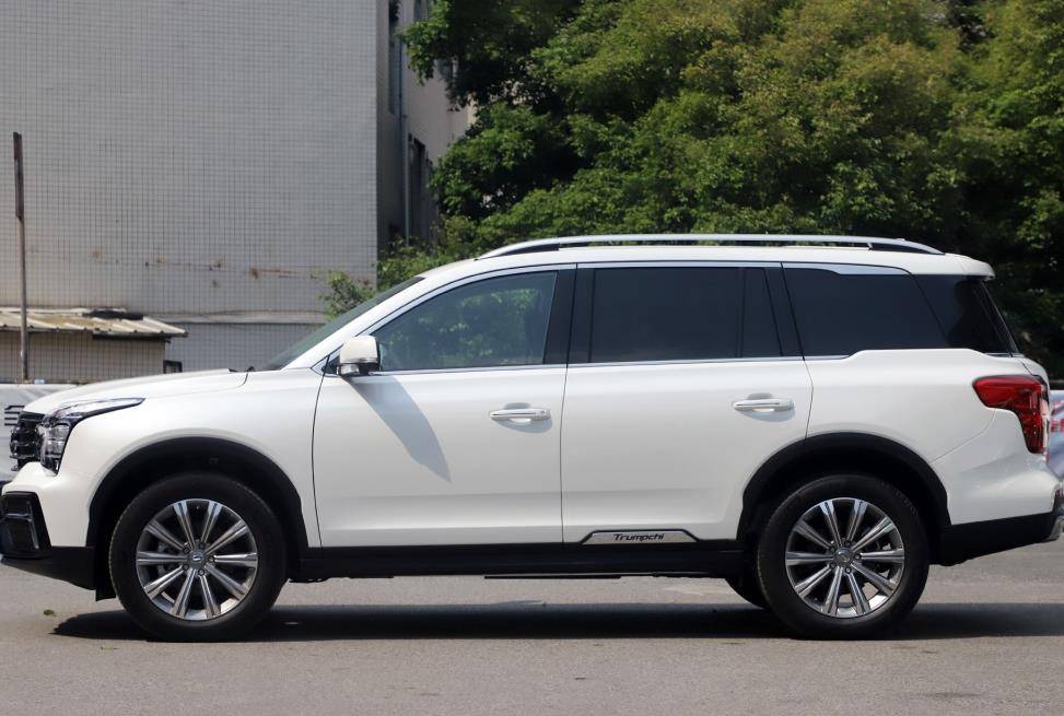 最新款传祺GS8上市！比哈弗H9硬气，爆252马力＋6AT，配四驱系统_搜狐汽车_搜狐网