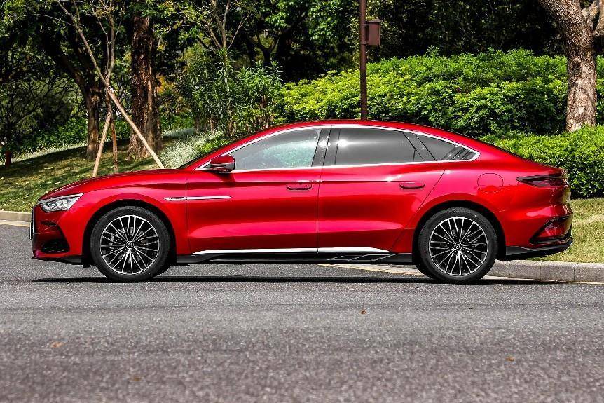 17.19万起的深蓝SL03，卷到比亚迪汉DM，一招鲜的秘诀在哪里？_搜狐汽车_搜狐网