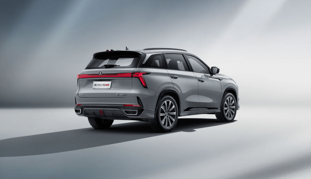 售价12.49万起，第三代CS75 PLUS正式上市_搜狐汽车_搜狐网