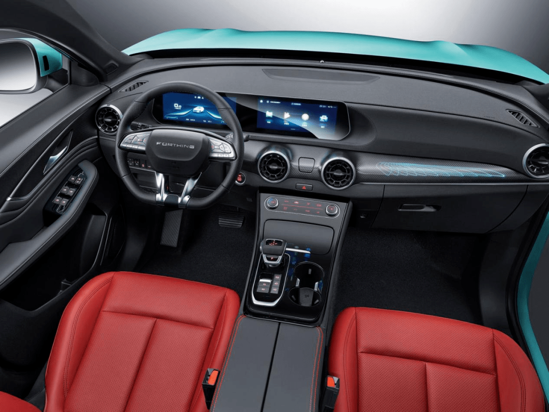 花10W买30W的体验！年轻人的第一台SUV就该这么选！_搜狐汽车_搜狐网