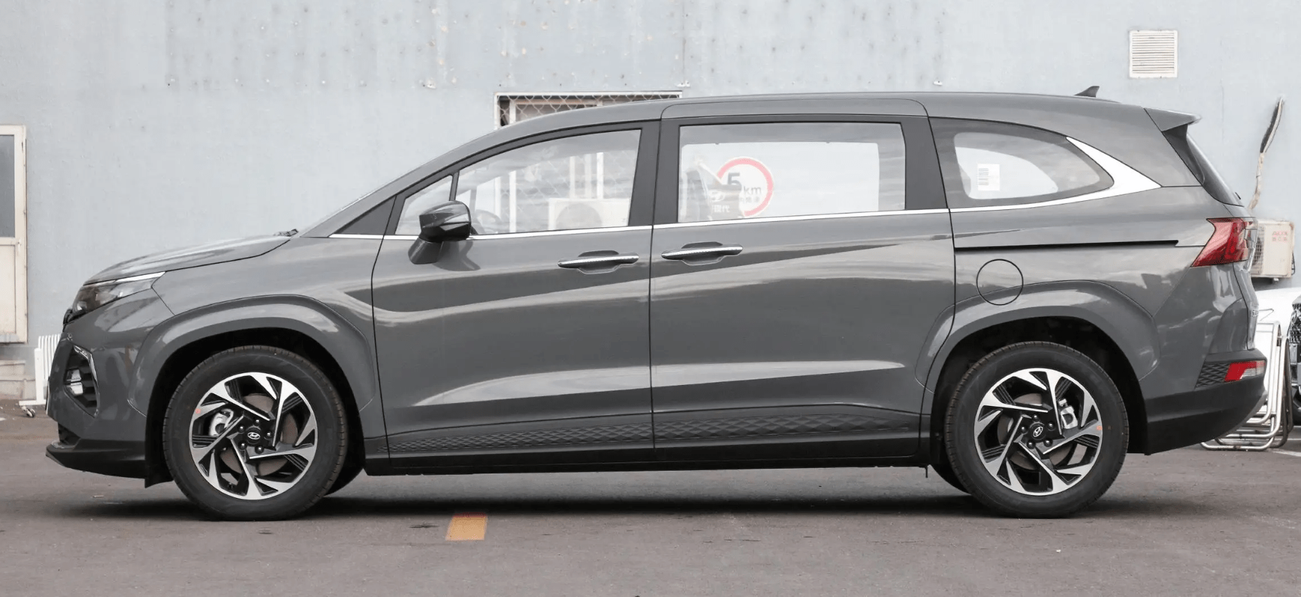 中大型MPV，还是全球化商务车！引入国内才15万多，却无人知_搜狐汽车_搜狐网