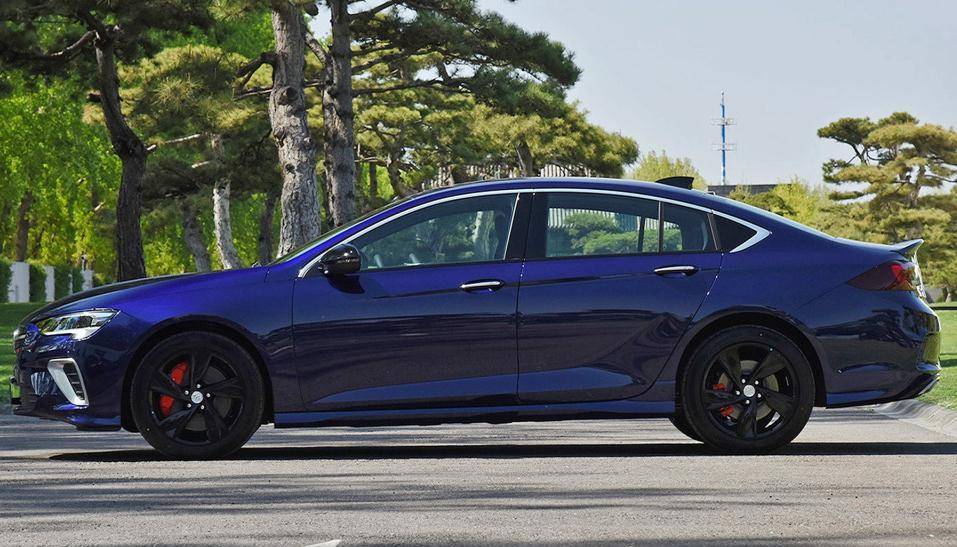 20款君威GS没让人失望，2.0T迸发237马力，关键还是可调节悬架_搜狐汽车_搜狐网