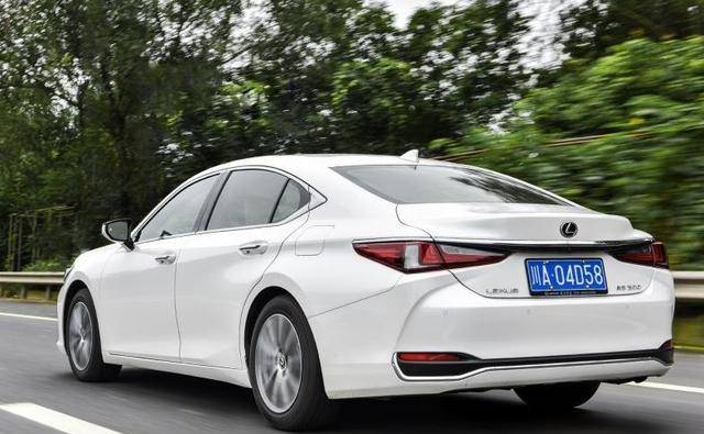 雷克萨斯ES200一般什么人开？ES200在动力方面能行吗_搜狐汽车_搜狐网