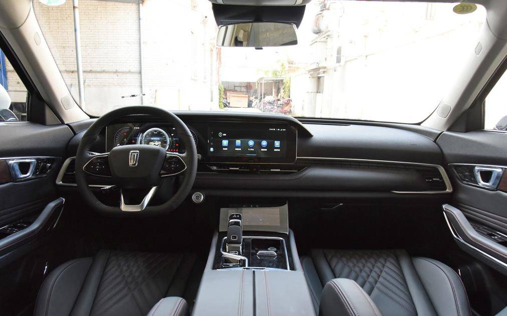 红旗HS5“胞弟”，2.0T马力224匹，配全息投影，14.99万_搜狐汽车_搜狐网