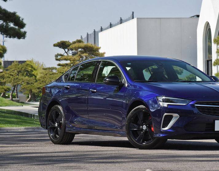 20款君威GS没让人失望，2.0T迸发237马力，关键还是可调节悬架_搜狐汽车_搜狐网