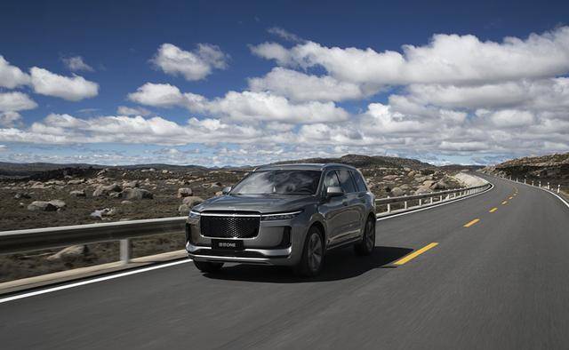 又一国产30万级SUV火了，档次媲美红旗HS7，续航比肩比亚迪唐DM_搜狐汽车_搜狐网