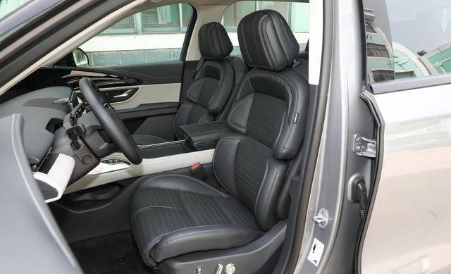 全新一代林肯航海家上市，2.0T＋8AT，售价32.88-37.88万元_搜狐汽车_搜狐网