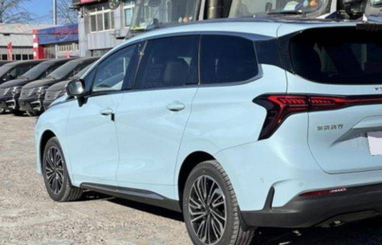 7座家用车“颠覆者”！比别克GL8还漂亮，仅售8万多，还要啥传祺M6？_搜狐汽车_搜狐网