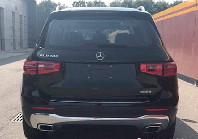 国产奔驰GLB入门级车型上市，搭1.3T低功率动力，售价29.28万起_搜狐汽车_搜狐网