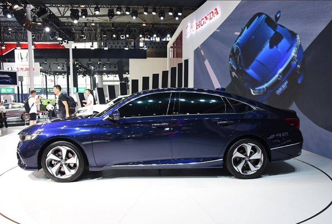 马自达这次真怕了！阿特兹看了瞠目结舌，降价5万马自达睡不着觉_搜狐汽车_搜狐网