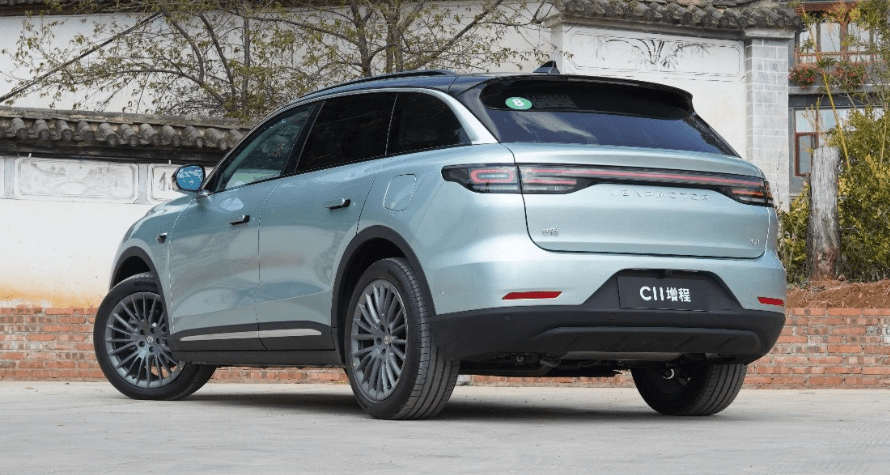 都是增程式SUV，零跑C11和问界M5，谁更有实力取代油车？_搜狐汽车_搜狐网