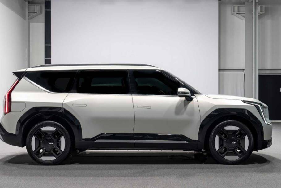 蔚来ES8迎来强劲对手，三排六座，续航540km，39万值不值？_搜狐汽车_搜狐网