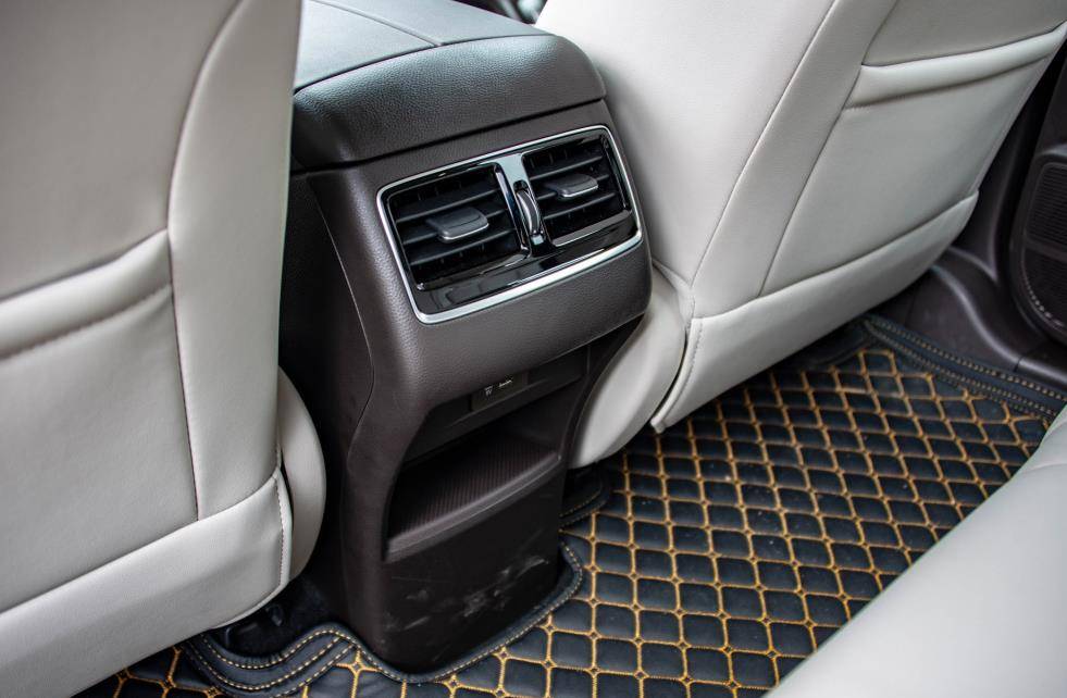 这款国产开始反击，“凌云翼3.0”造型，配爱信6AT，10.98W起_搜狐汽车_搜狐网