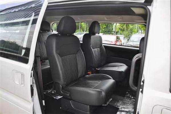 菱智M5EV对比北汽制造王牌M7EV，谁才是新能源MPV“卷王”_搜狐汽车_搜狐网