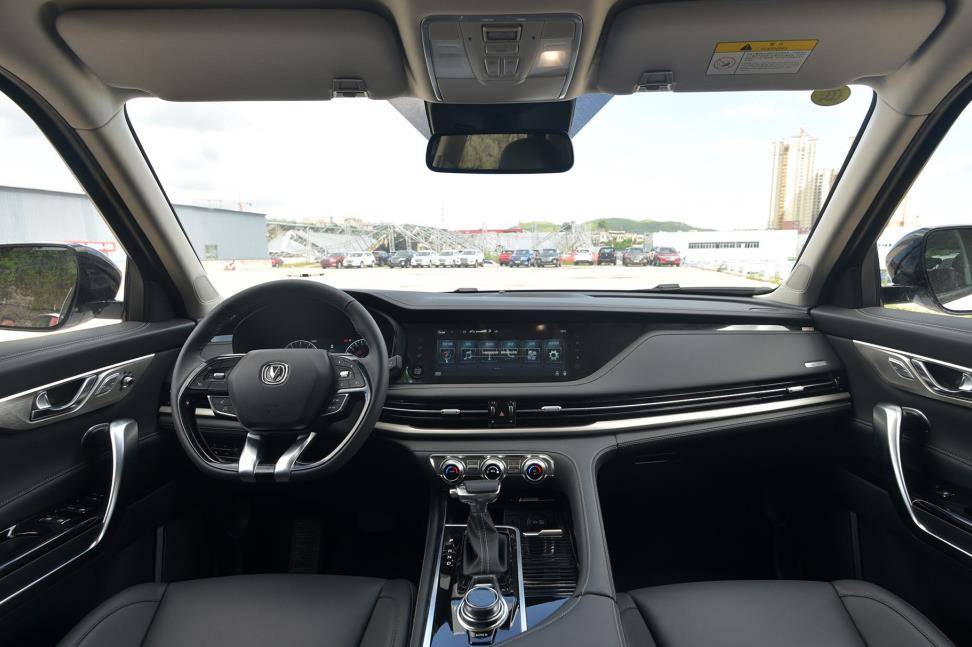 长安中大型SUV，2.0T四驱233匹，长5米轴距2米8，胜过哈弗H9_搜狐汽车_搜狐网