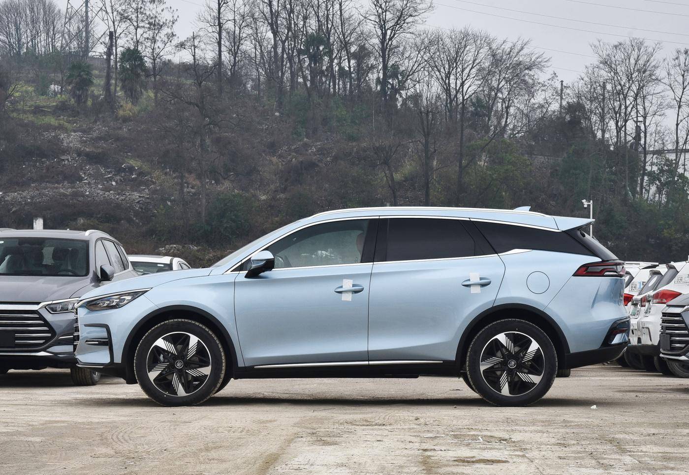 领克09EMP和PHEV有什么区别？换了代号还是本质不同_搜狐汽车_搜狐网