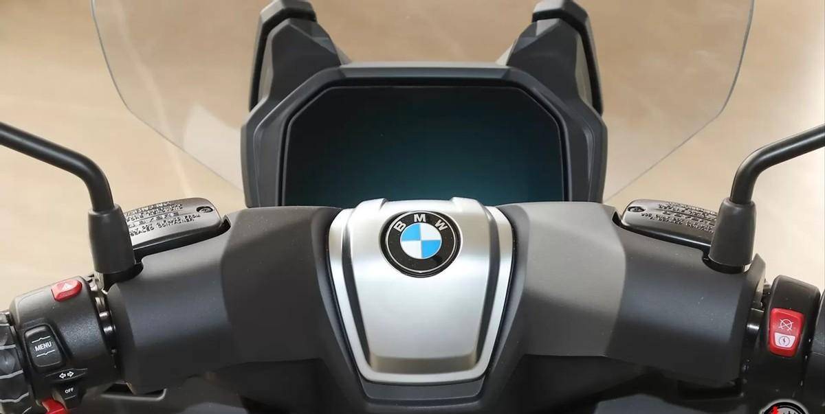 资讯｜踏板界的奢侈品：宝马C400GT升级加价，售价85900元起_搜狐汽车_搜狐网