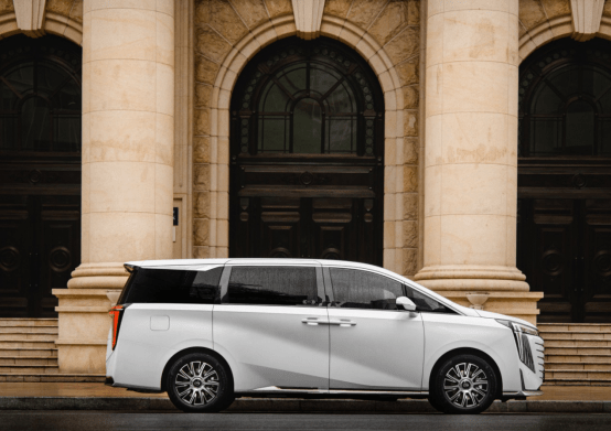 开创高端MPV市场插混时代 传祺E9上市，售32.98万起_搜狐汽车_搜狐网