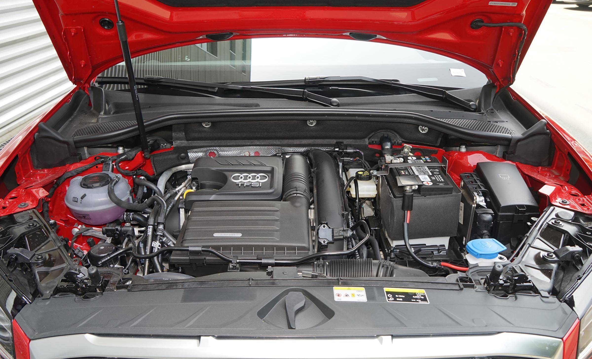 奥迪Q2L打响价格战，优惠近7万，综合油耗6L，这次够诚意吗？_搜狐汽车_搜狐网