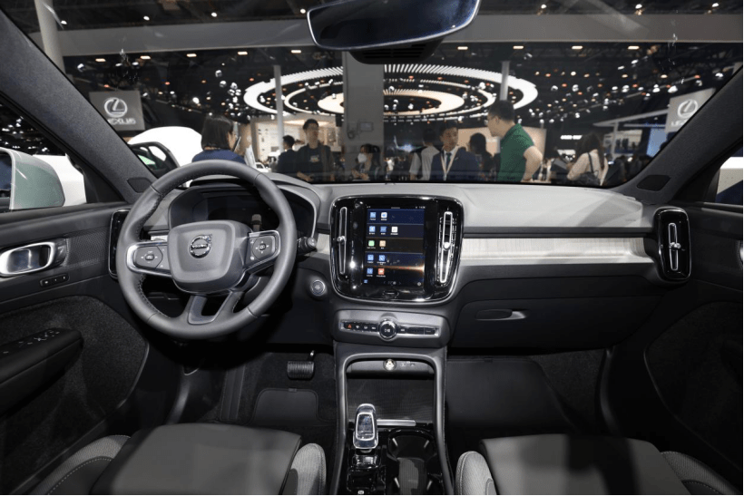 全新林肯冒险家PK沃尔沃XC40：领先一步的安全创新！_搜狐汽车_搜狐网