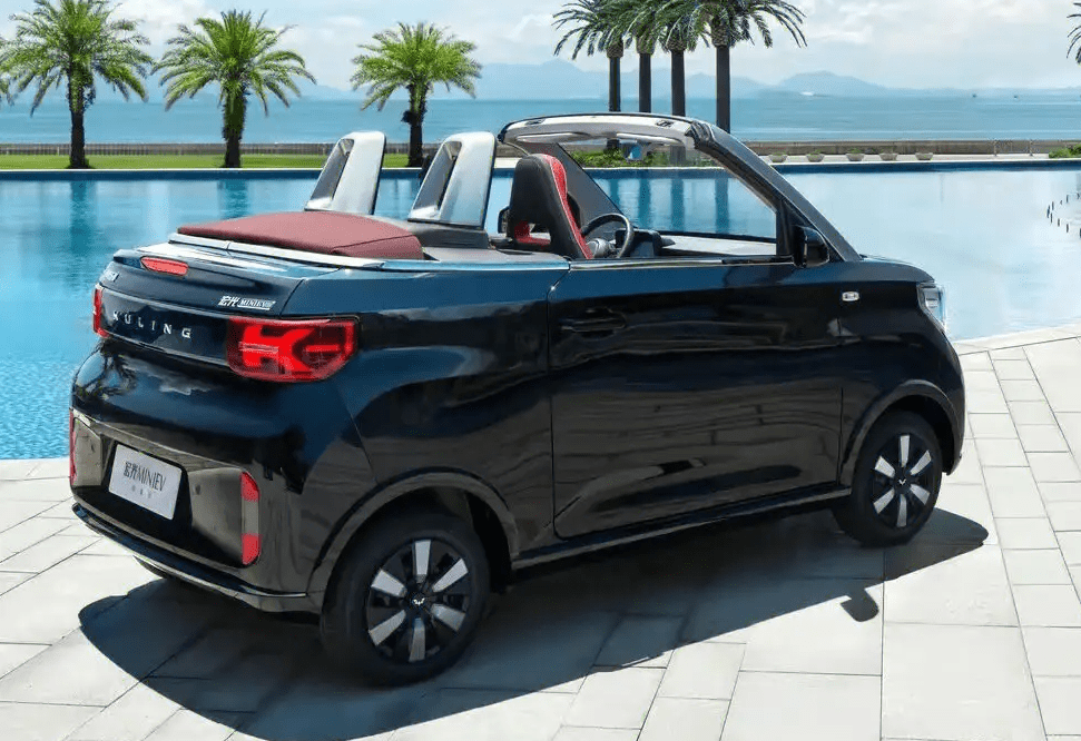 3万预算，选高配凌宝uni还是低配宏光MINIEV，两车到底差在哪？_搜狐汽车_搜狐网