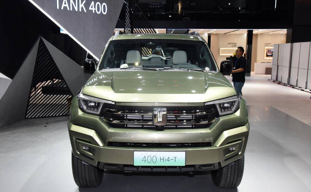 坦克300太费油？采用新能源动力，坦克400 PHEV亮相车展_搜狐汽车_搜狐网