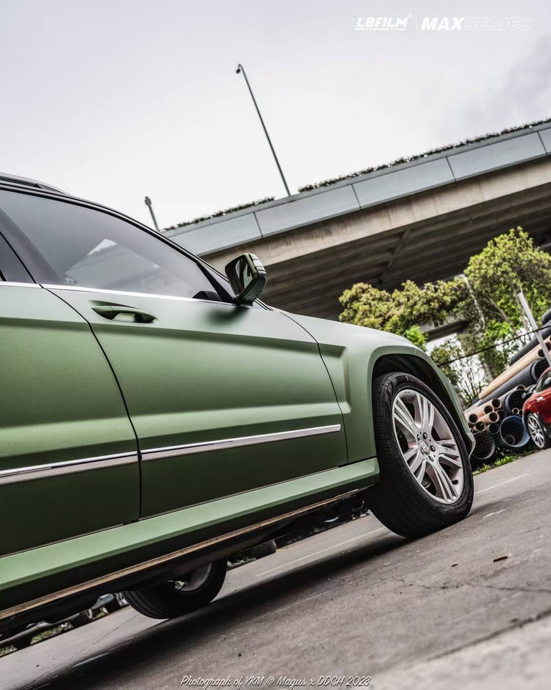 奔驰GLK-LBFILM超亚赛博绿改色膜,充满战斗色彩的一款颜色_搜狐汽车_搜狐网