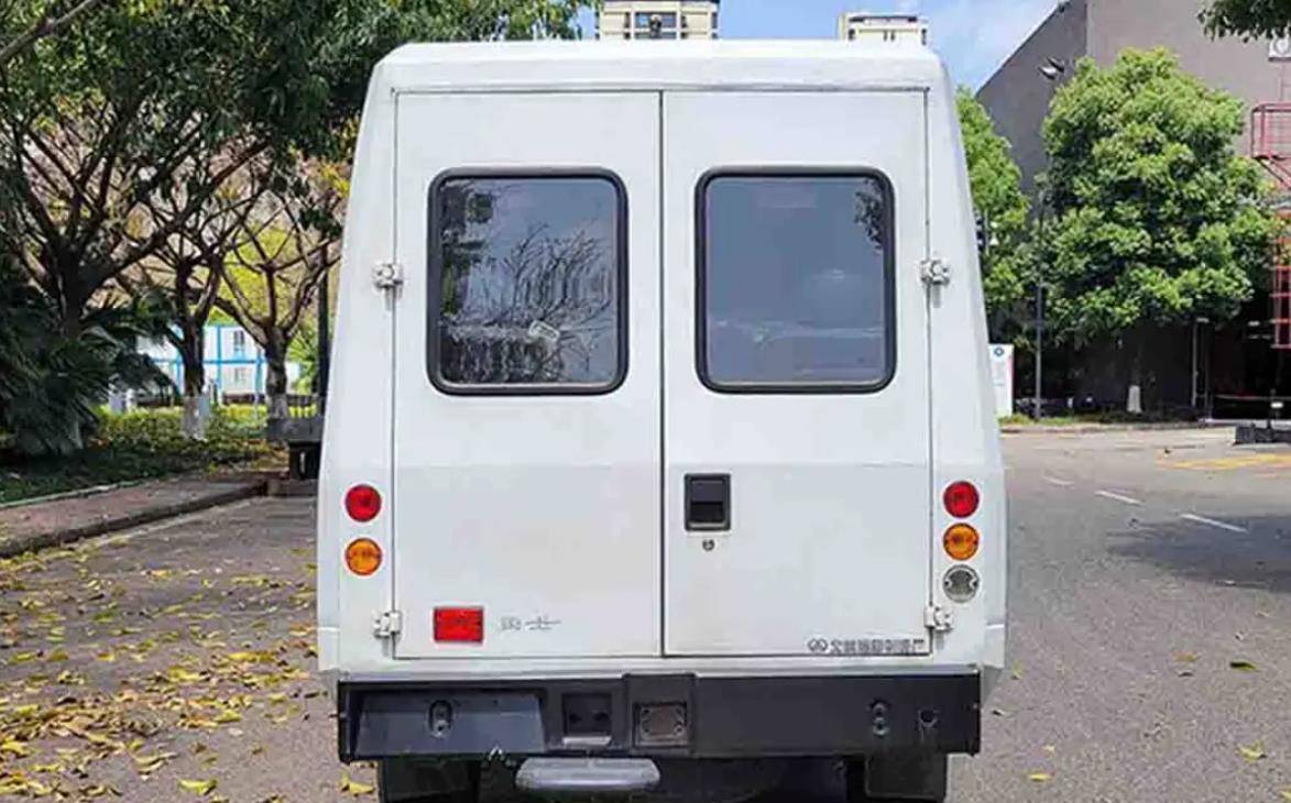 搭载2.4T+6AT，北汽制造勇士新车型曝光，比坦克300还硬核_搜狐汽车_搜狐网