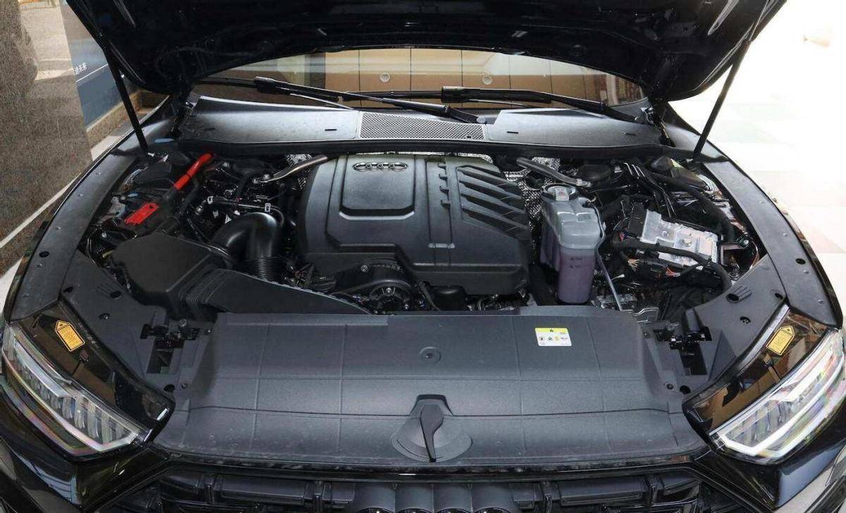 解读奥迪A7L，车长超5米入门245马力，比A6L亲民，到底香不香？_搜狐汽车_搜狐网