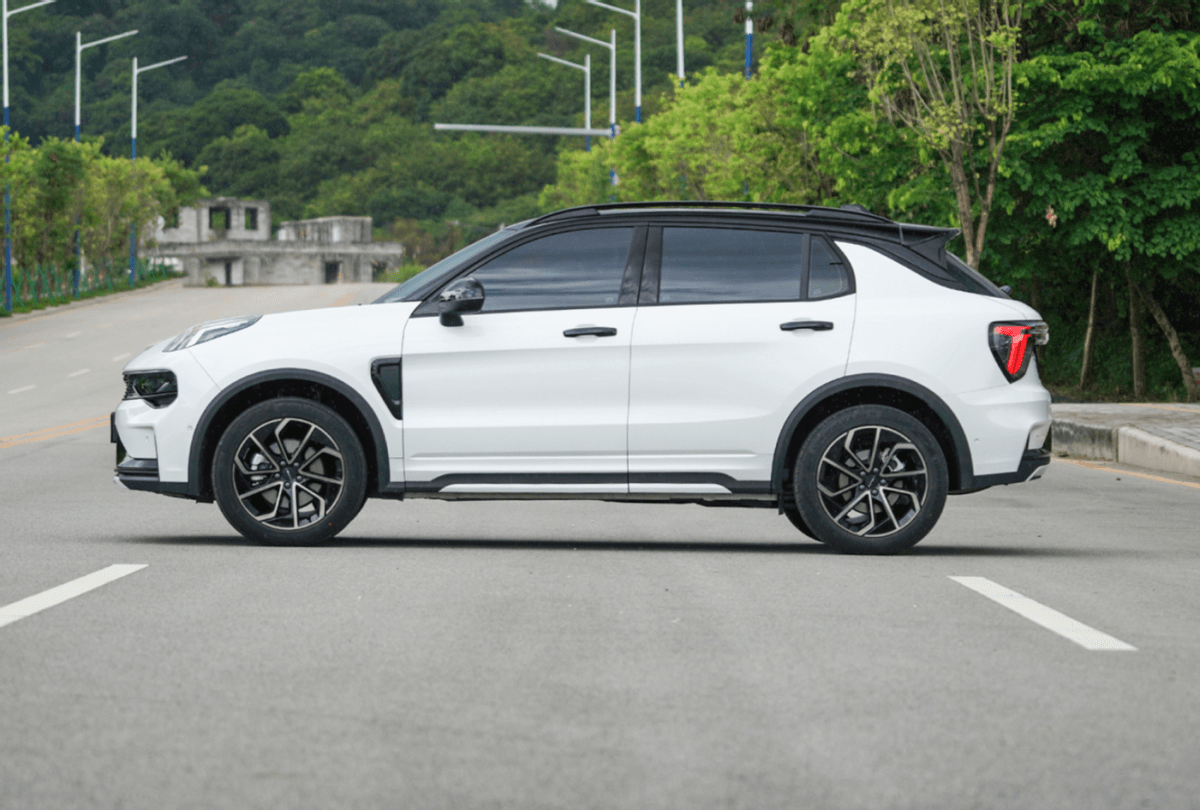 价格相差6.5w，更省油、更节能，本田CRV混动挡不住领克01 EM-F_搜狐汽车_搜狐网