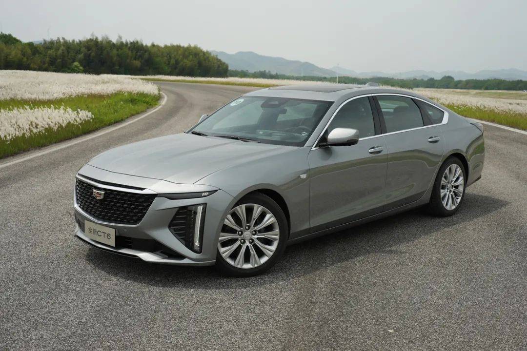 降价5万还增配，全新凯迪拉克CT6真的可以“闭眼冲”了_搜狐汽车_搜狐网