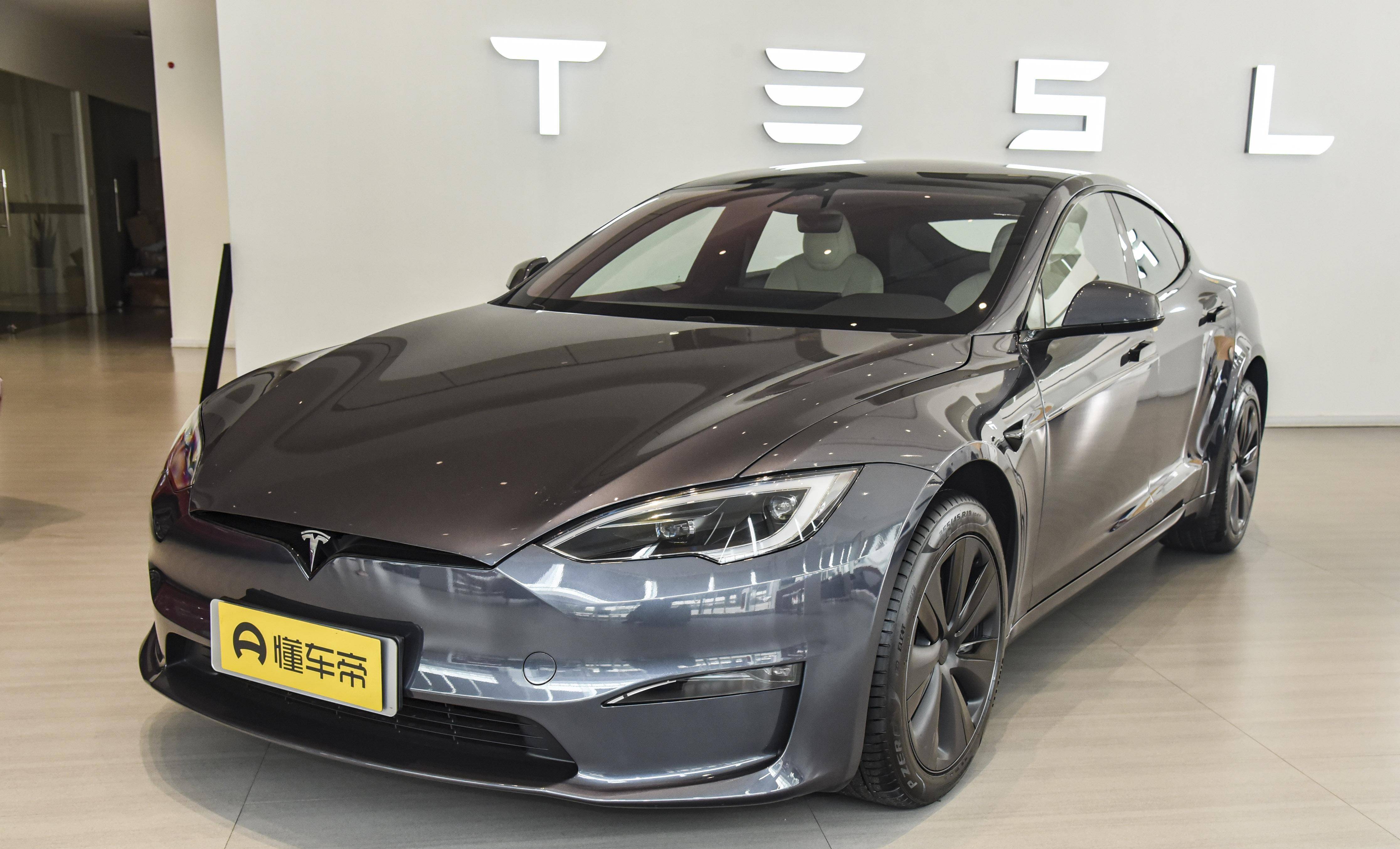体验时尚驾驶乐趣，Model S 双电机全轮驱动让你独享“极速之美”_搜狐汽车_搜狐网