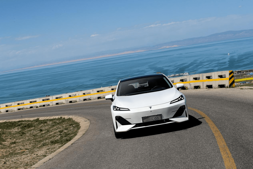 15万混动轿车对决，选择深蓝SL03还是秦PLUS DM-i？_搜狐汽车_搜狐网