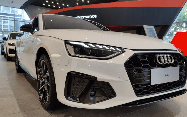 豪华家庭轿车首选：奥迪A4L的亮点_搜狐汽车_搜狐网