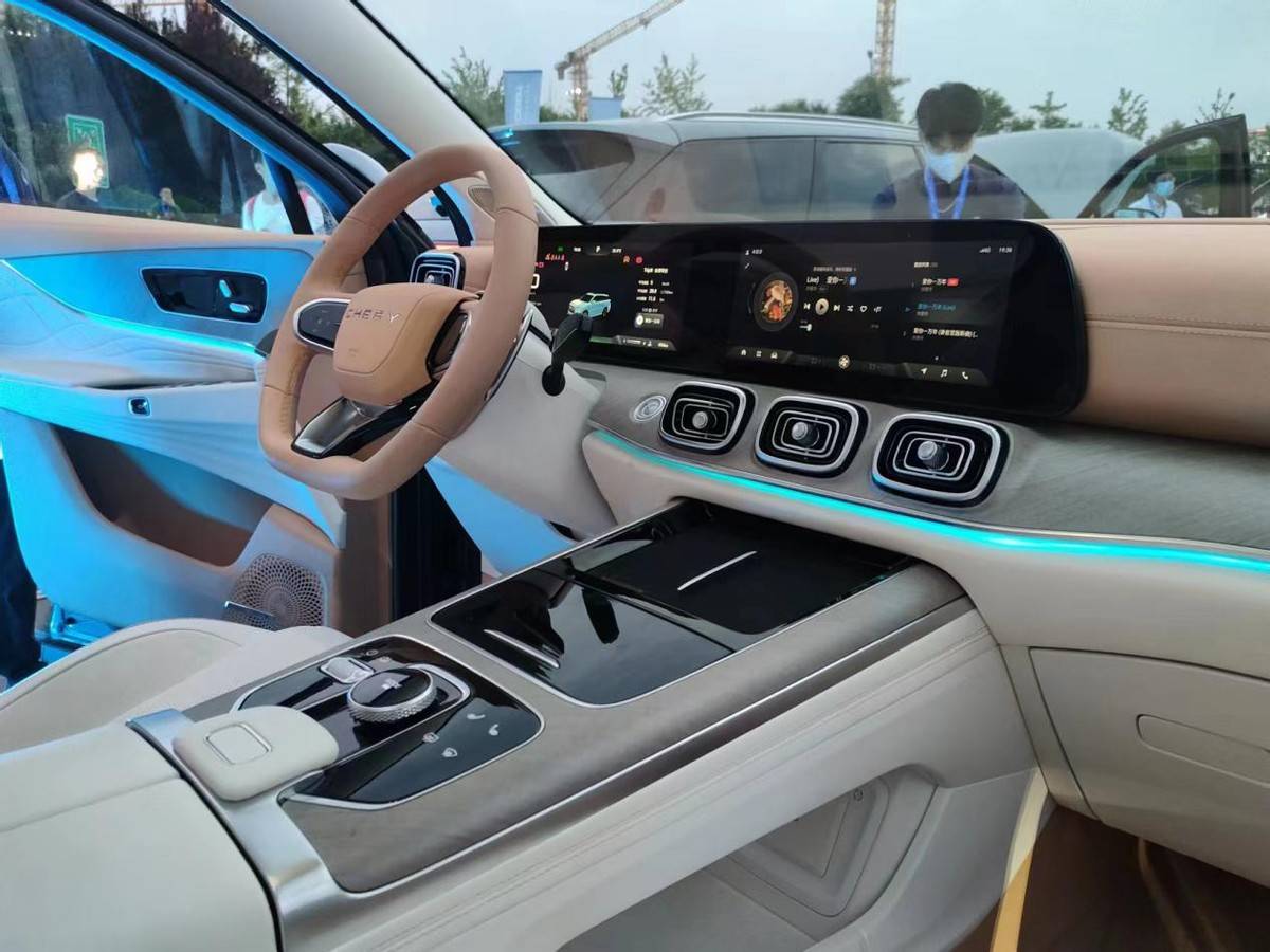 比肩30万级SUV，瑞虎9搭载2.0T+7DCT/8AT+“磁悬浮”悬架_搜狐汽车_搜狐网