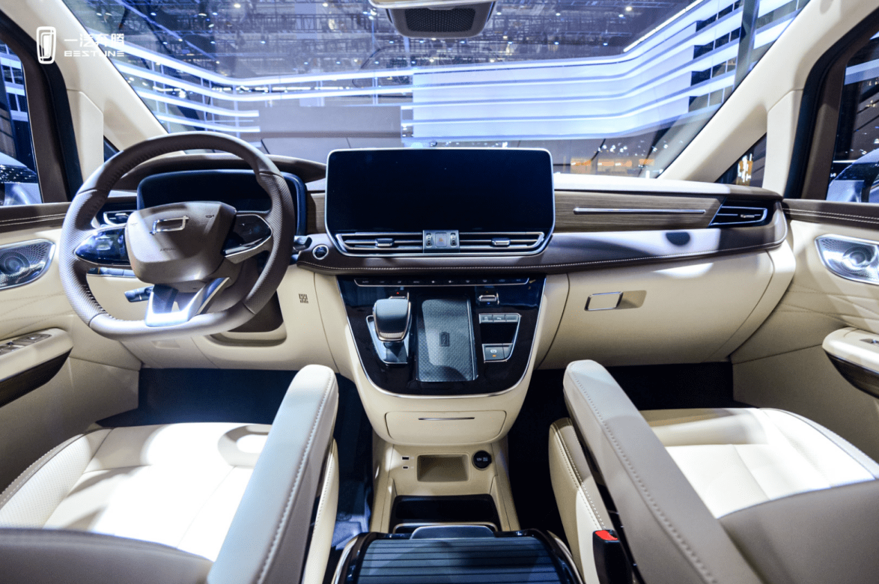 超值MPV！奔腾M9上市，22.98万起，3米2轴距_搜狐汽车_搜狐网