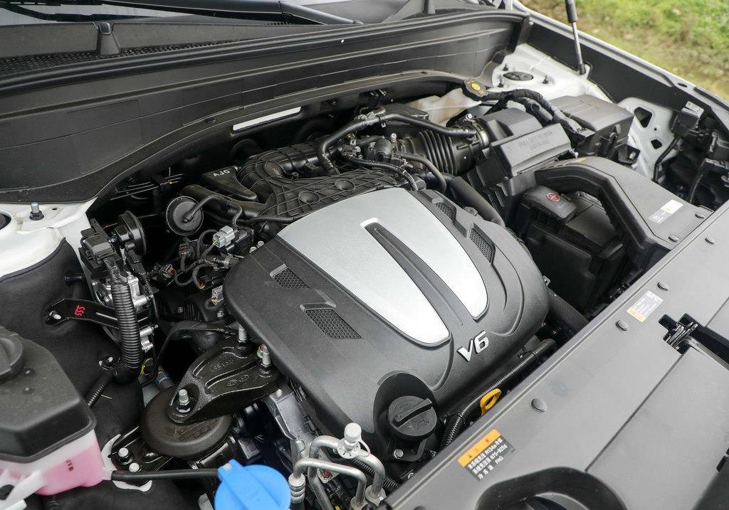 标配3.5L V6＋8AT，这台进口大七座，不到30万起，不比途昂香吗？_搜狐汽车_搜狐网