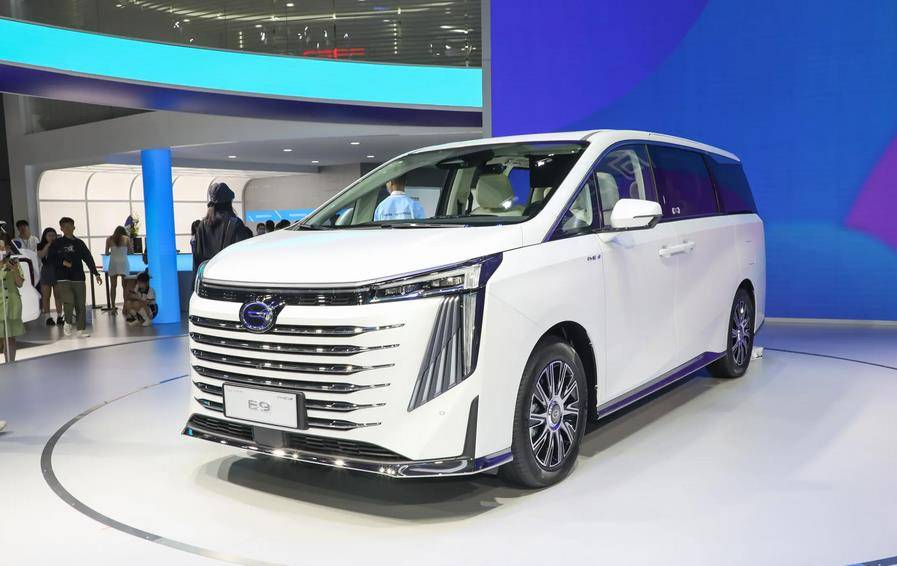 定位相同，腾势D9 DM-i对比传祺E9，谁才是插混MPV之王？_搜狐汽车_搜狐网