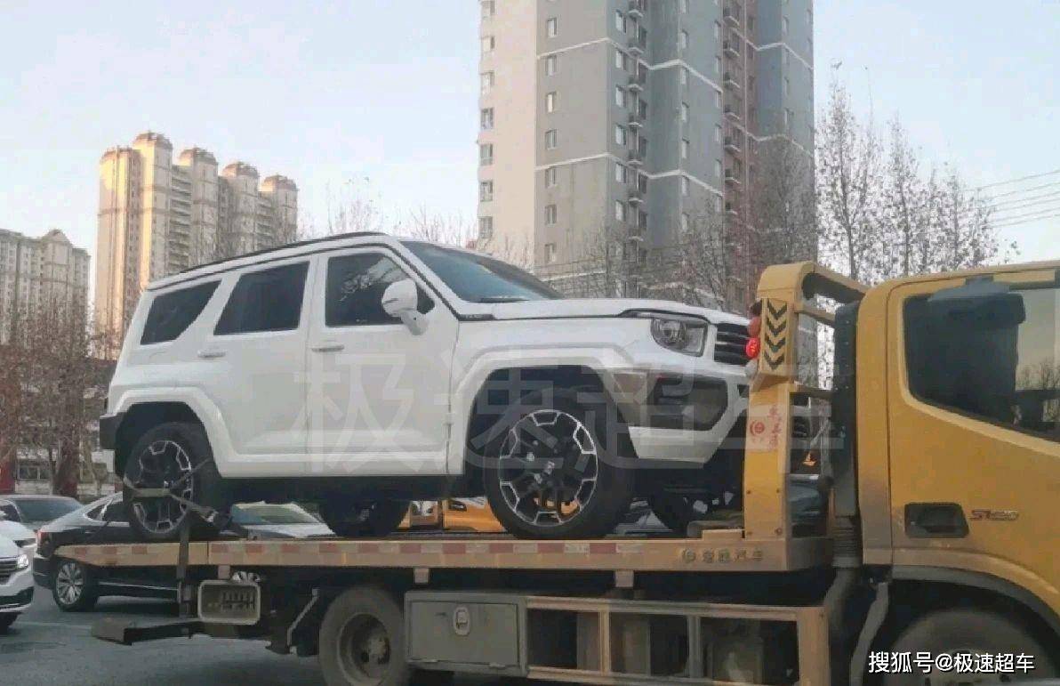 坦克700实车曝光，工厂照流出，尺寸更大更威猛，或搭3.0T+8AT_搜狐汽车_搜狐网