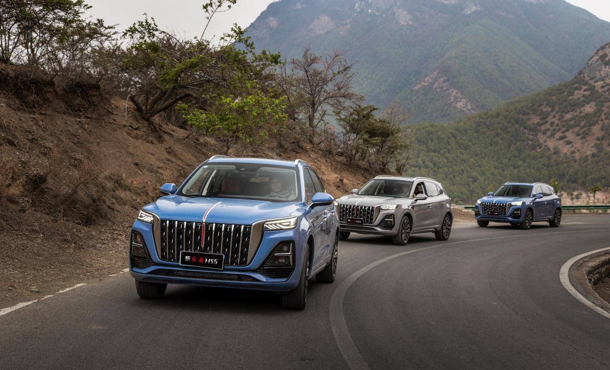 宽超1米9，配8AT加速7s级，红旗HS5为何销量狂飙？_搜狐汽车_搜狐网