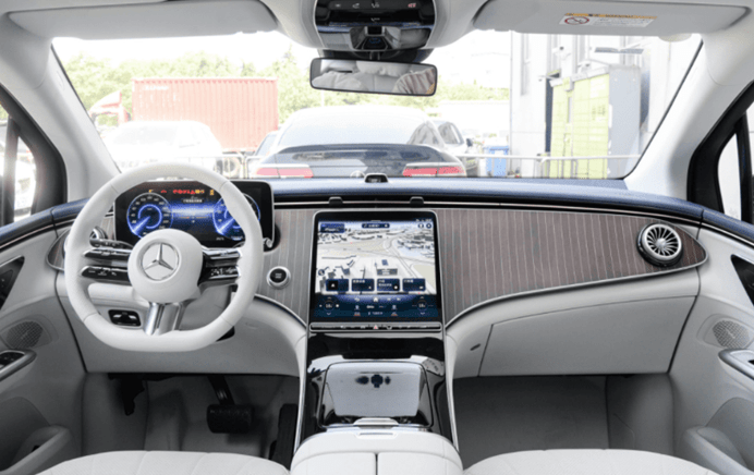 48.6万元起售，全新EQE纯电SUV亮相重庆车展_搜狐汽车_搜狐网