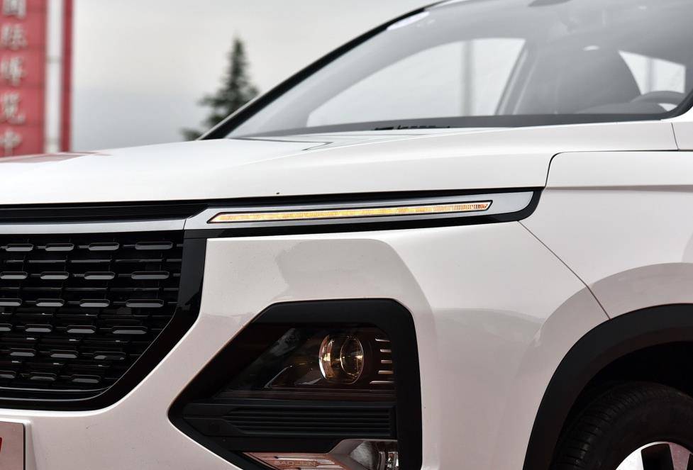 “合资”suv宝骏530！长近4米7＋8AT，比奇骏宽敞，7.78万起_搜狐汽车_搜狐网